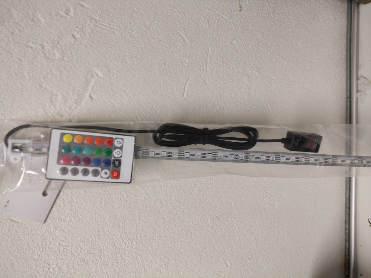 Aqualight super bright 16 farver 51 cm. - Aqualight LED ...